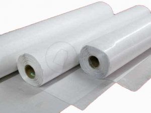 UHMWPE 面料由 100% UHMWPE 纤维制成，100g/m2、200g/m2 至 410g/m2 以平纹、斜纹织成，用于防弹头盔和防割服装